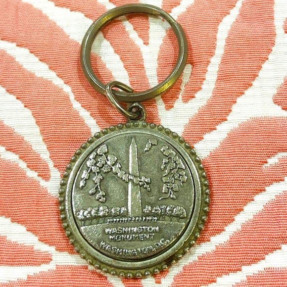 Vintage | Accessories | D1vintage Pewter Washington Monument Medallion ...